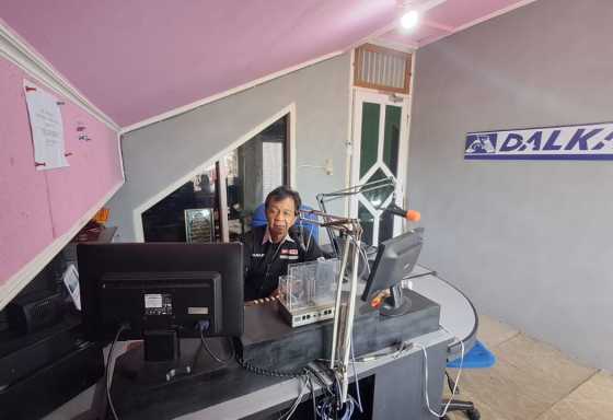 Radio Dalka Masih Bertahan di Tengah Tantangan Operasional