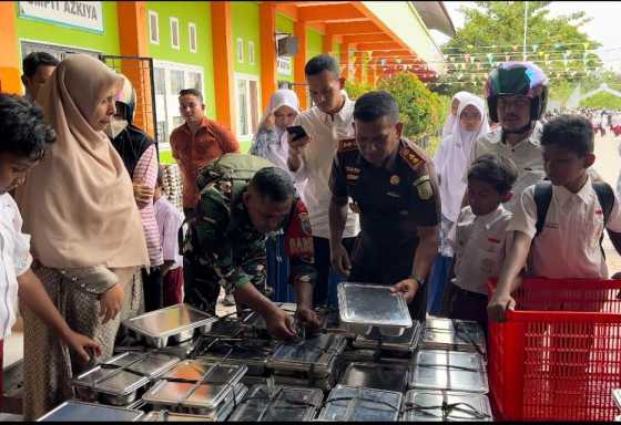Ditemukan Ulat Belatung di Lauk MBG Bireuen